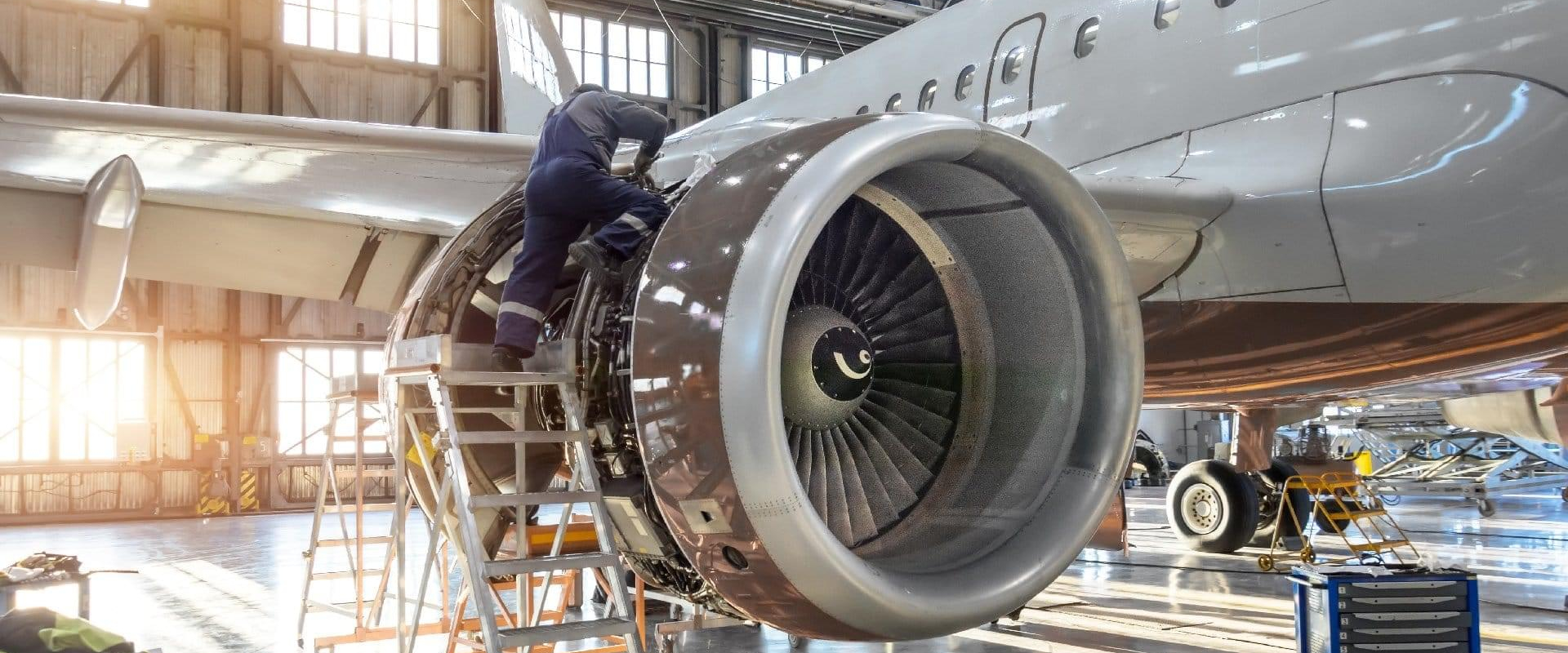 Heavy Maintenance & Avionics Modifications Upgrades | Edronair